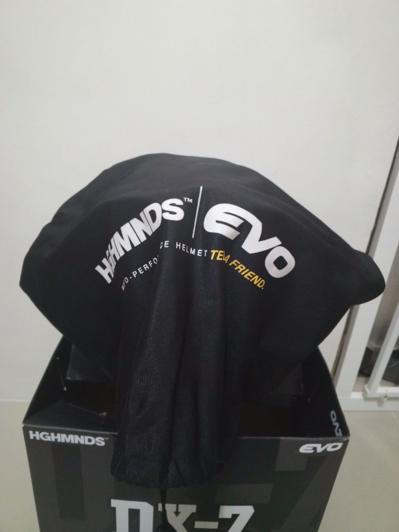 Evo HGHMNDS helmet, Motorbikes, Motorbike Parts & Accessories, Helmets ...