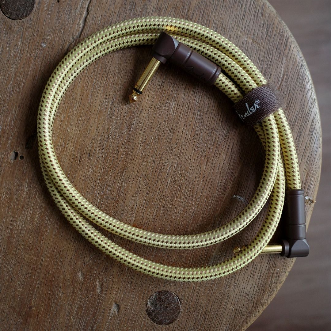 Fender Deluxe Series Angled Instrument Cable, 0.9m / 3ft, Tweed ...