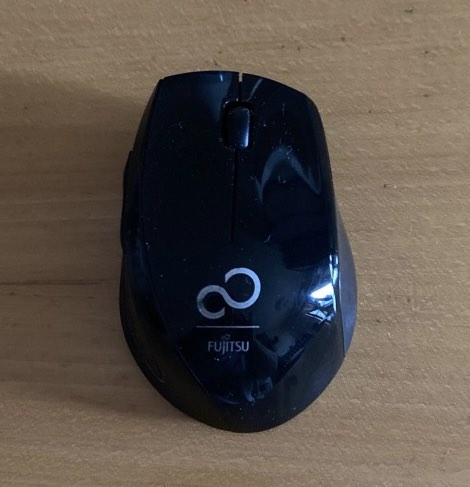 Fujitsu wireless mouse, 電腦＆科技, 電腦周邊及配件, 電腦滑鼠及相關產品 - Carousell