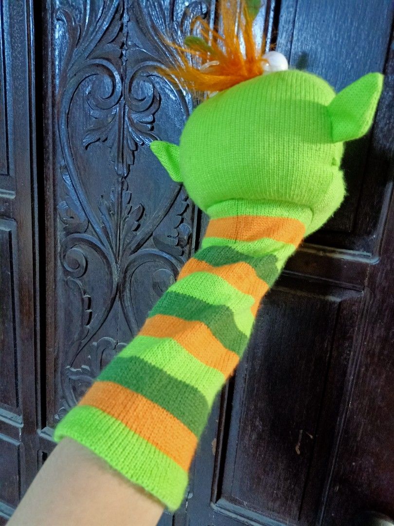 GROOVY ALIEN SOCK HAND PUPPET, Hobbies & Toys, Toys & Games on Carousell