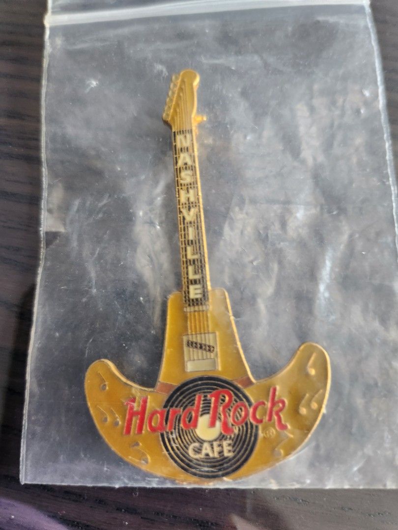Hard Rock Cafe Pins-Guitar, Hobbies & Toys, Memorabilia & Collectibles ...
