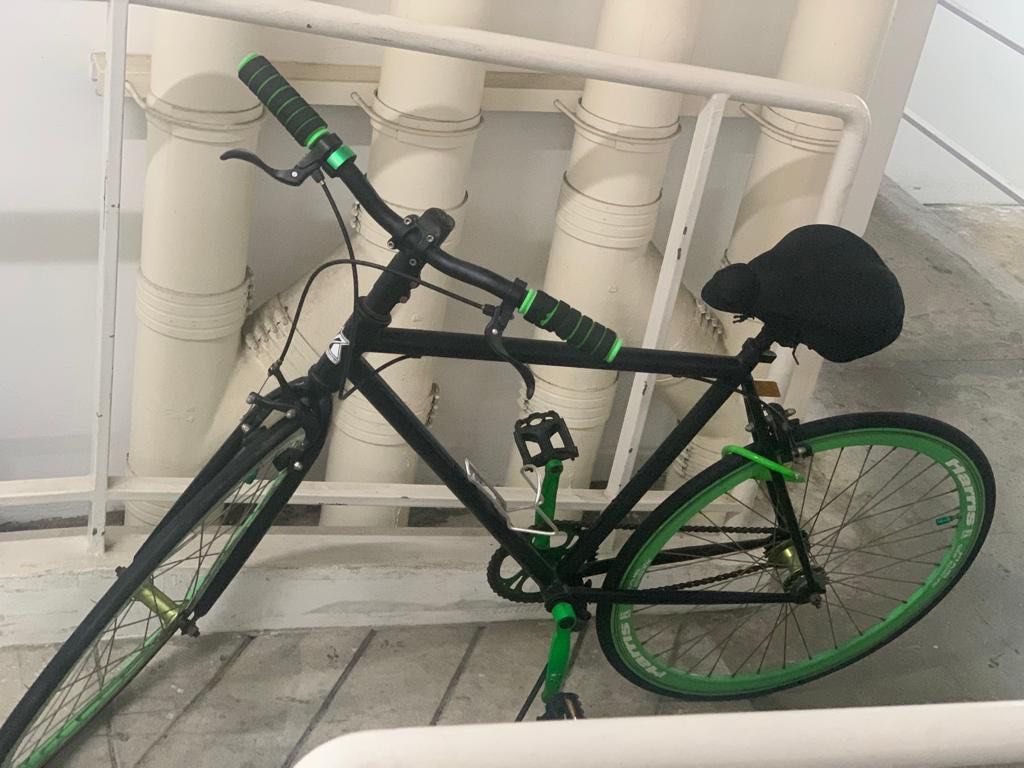 Harris fixed gear bicycle, Sports Equipment, Bicycles & Parts, Bicycles ...