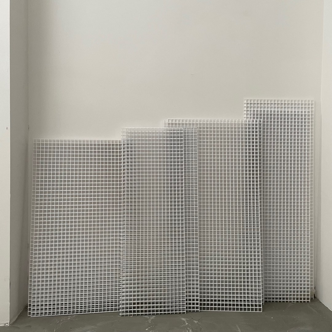 BTO HDB Toilet Mesh Panels, Furniture & Home Living, Bathroom & Kitchen ...