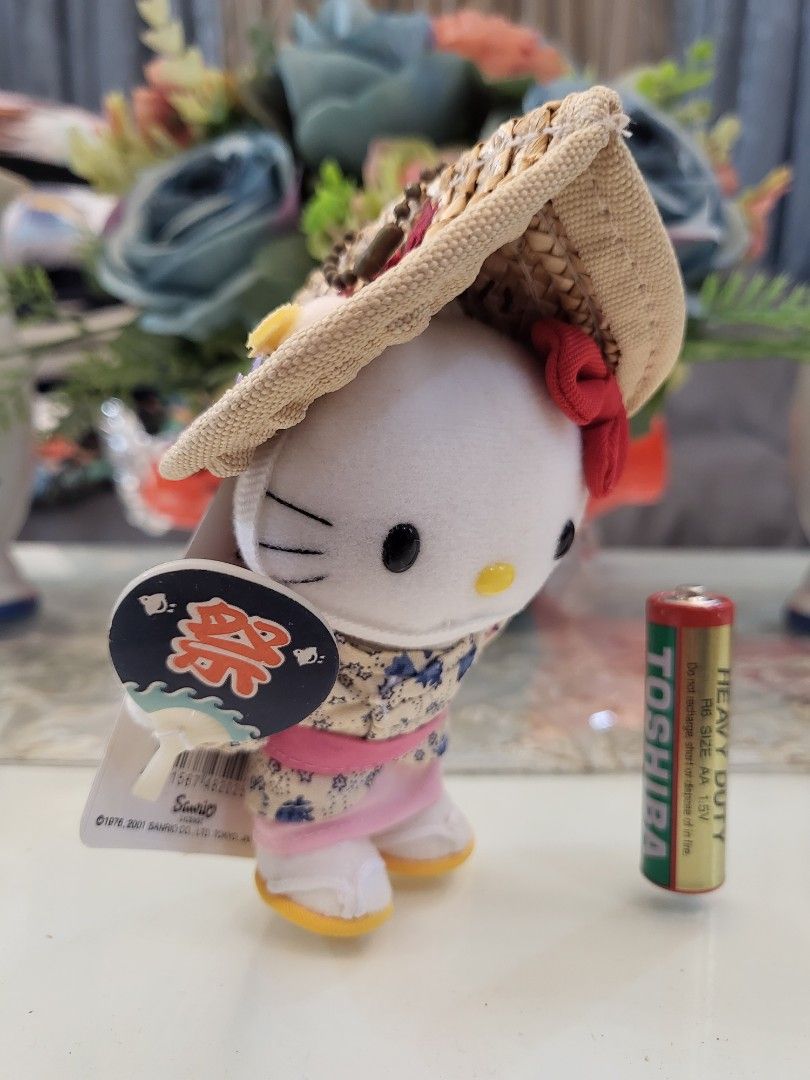 Hello Kitty Traditional Japanese Plushie Keychain, Hobbies & Toys, Toys ...