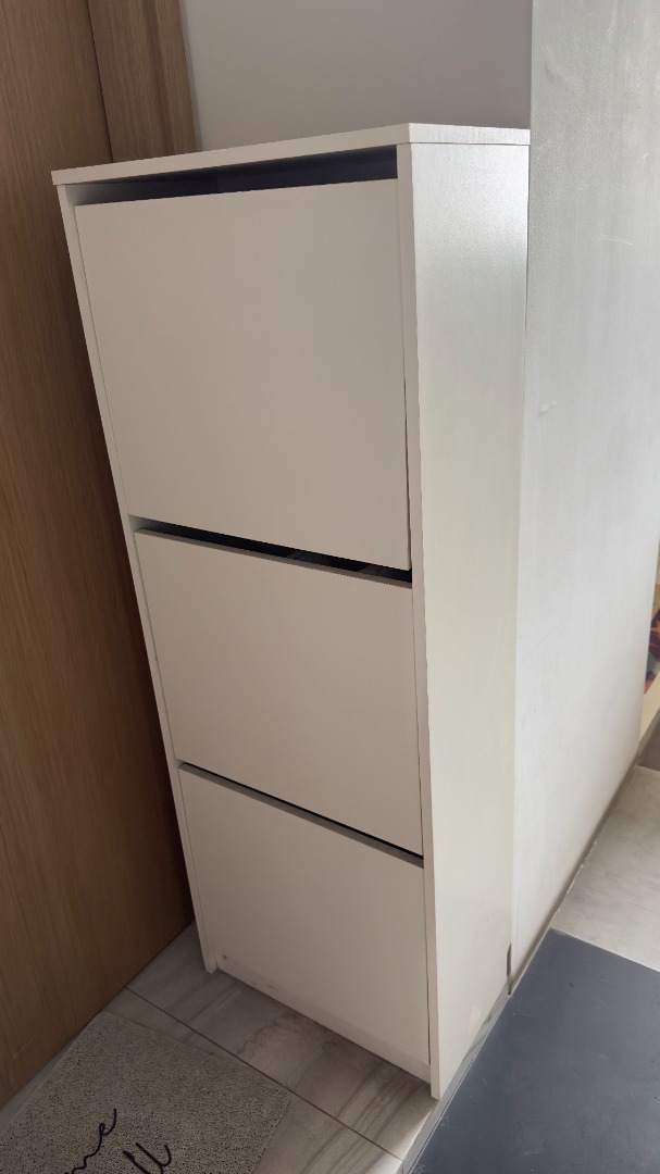 IKEA BISSA SHOE RACK, Furniture & Home Living, Furniture, Shelves ...