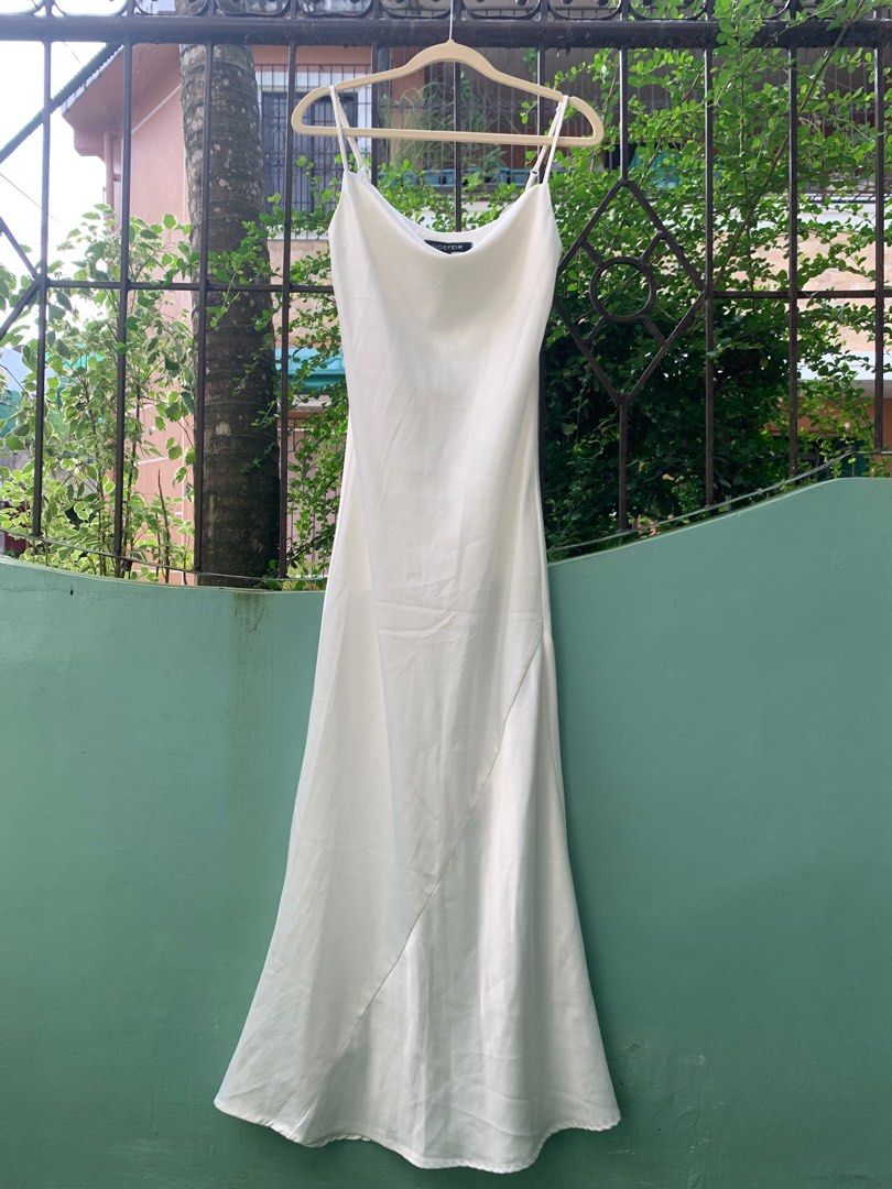 Indefeir White Silk Dress, Women's Fashion, Dresses & Sets, Evening ...