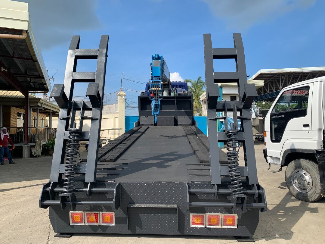 ISUZU 12-WHEELER SELFLOADING W/WINCH, 10TONS CRANE, Special Vehicles ...