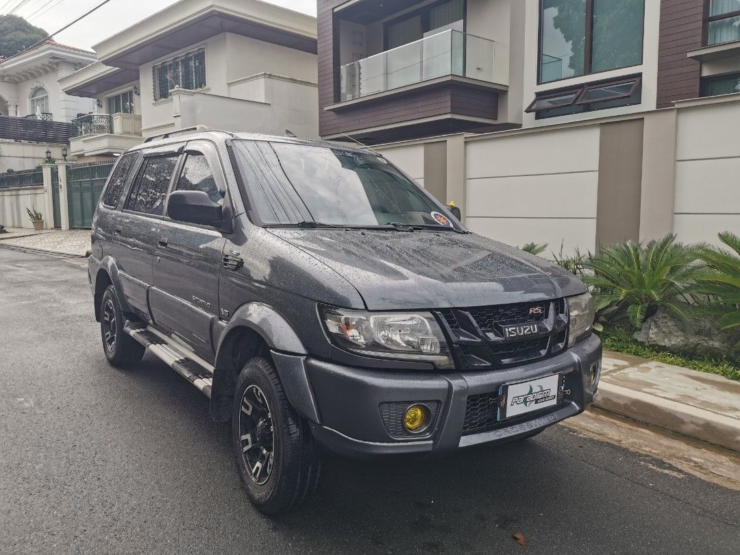 Isuzu Hilander, Cars for Sale, Used Cars on Carousell