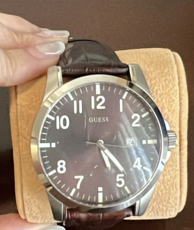 Jam tangan guess Original Watch, Fesyen Pria, Jam Tangan di Carousell