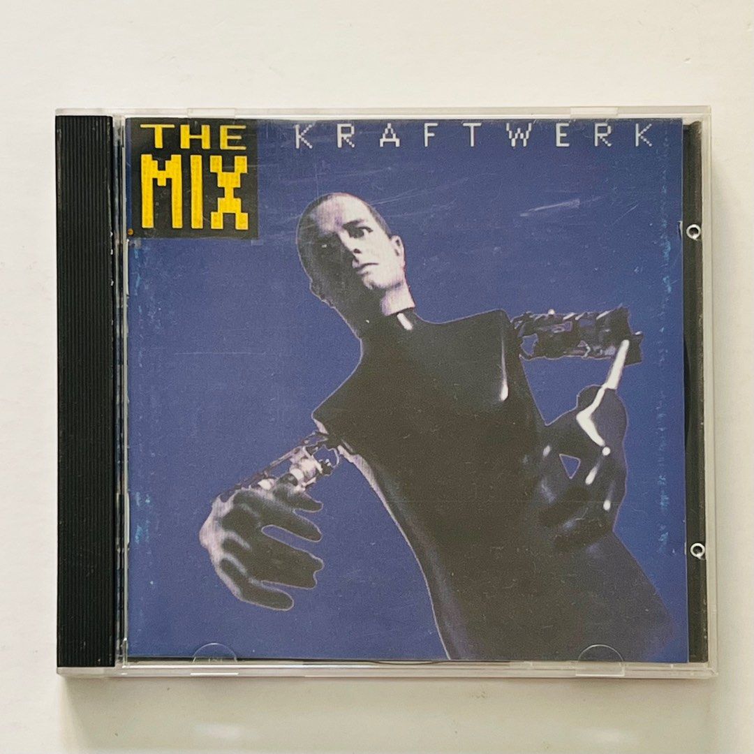 Kraftwerk The Mix CD 美版, 興趣及遊戲, 音樂、樂器 & 配件, 音樂與媒體 - CD 及 DVD - Carousell