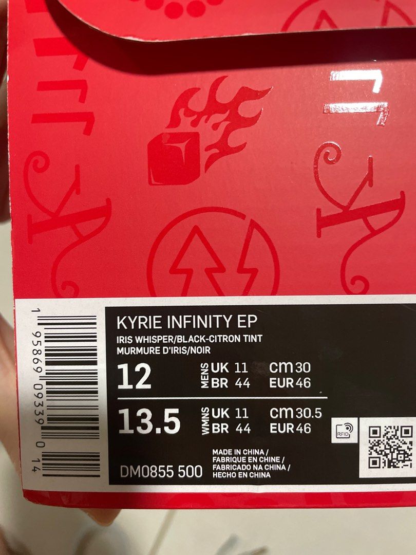 Kyrie Infinity EP, Men's Fashion, Footwear, Sneakers on Carousell