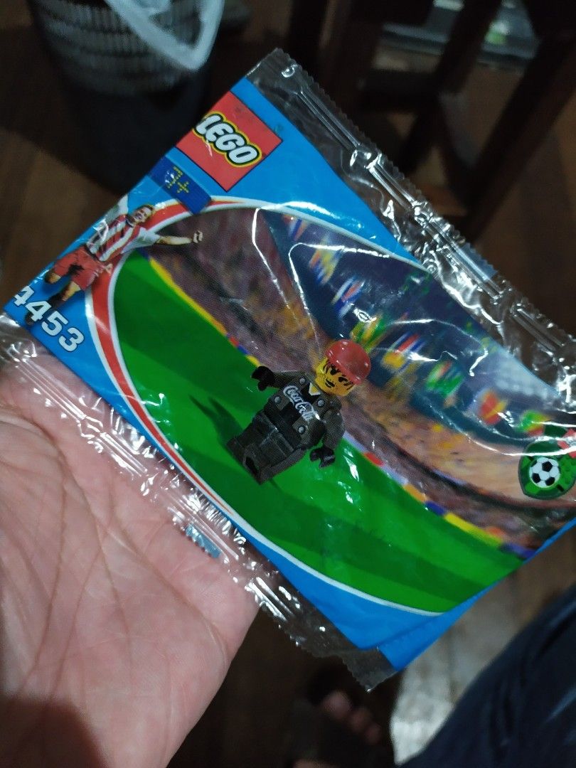 Lego figure vintage coca cola on Carousell
