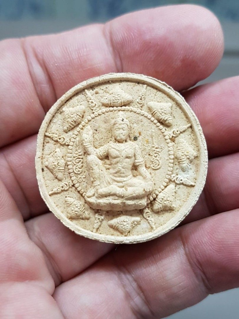 Lord Ganesh Jatukam Ramathep 12 zodiac, Hobbies & Toys, Religious Items ...