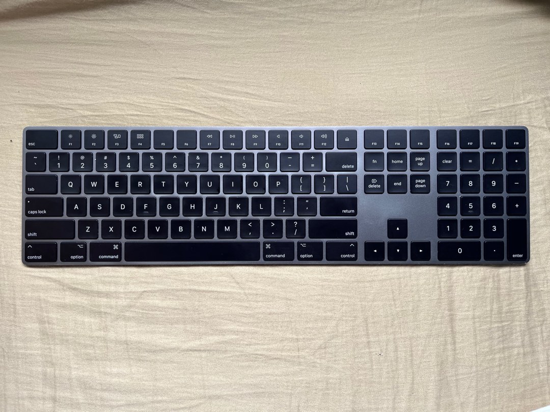 Magic Keyboard NO TOUCH ID Black, Computers & Tech, Parts & Accessories ...