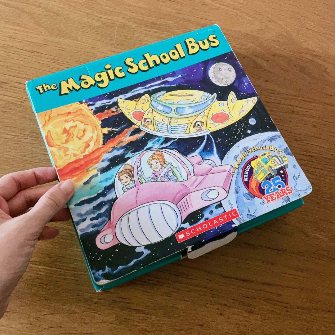 Magic School Bus 25th Anniversary Collection - 12 Book Set, Hobbies ...