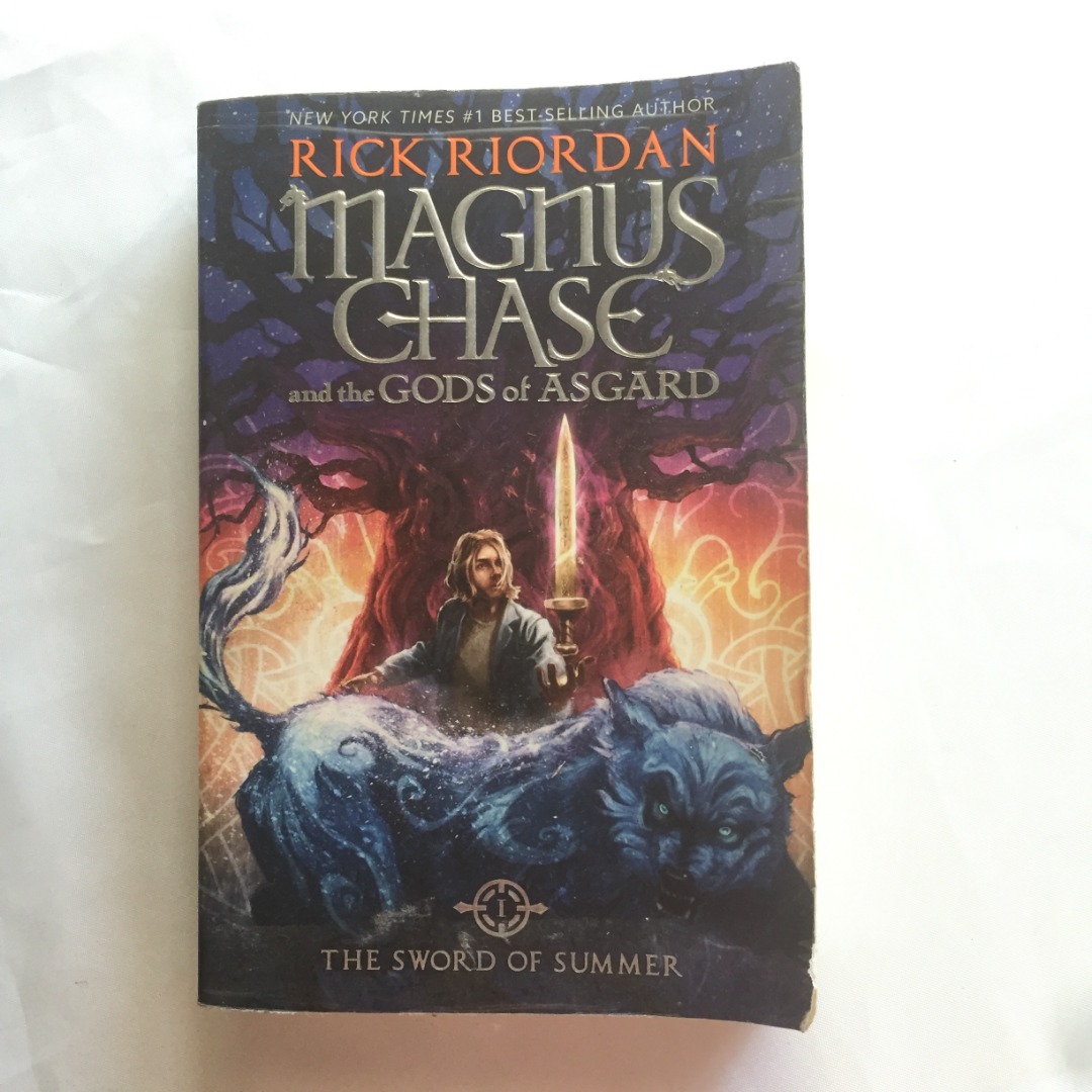 Magnus Chase and the Gods of Asgard: The Sword of Summer- Rick Riordan ...