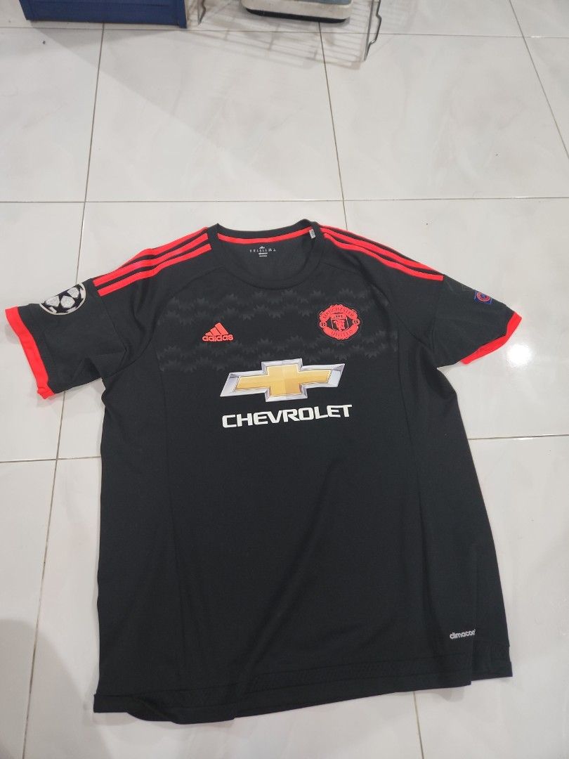 Manchester United Jersey fan customized, Sports Equipment, Other Sports ...