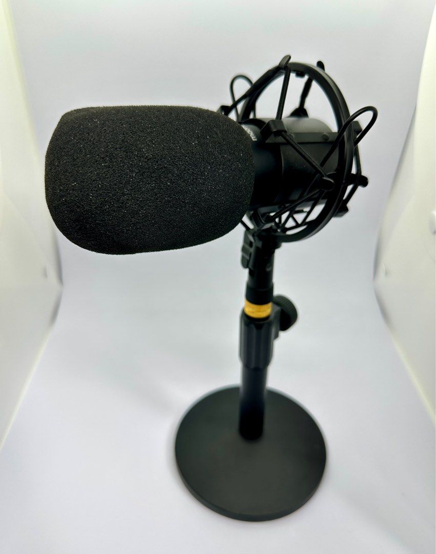 MAONO Desktop USB Microphone Set, Audio, Microphones on Carousell