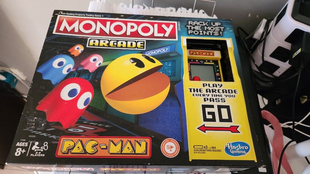Monopoly pac man, Hobbies & Toys, Toys & Games on Carousell