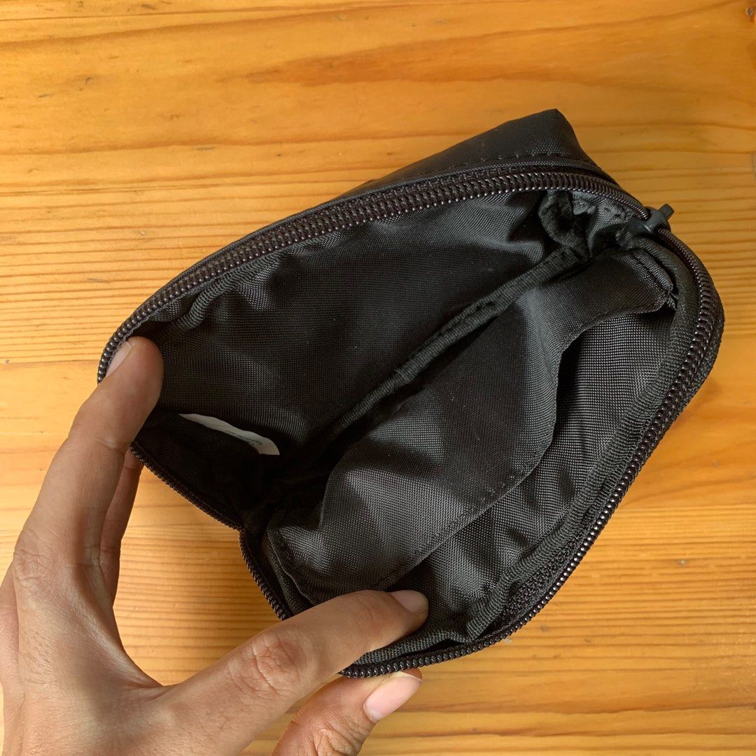 MUJI COMPACT POUCH MINI, Women's Fashion, Bags & Wallets, Purses & Pouches on Carousell