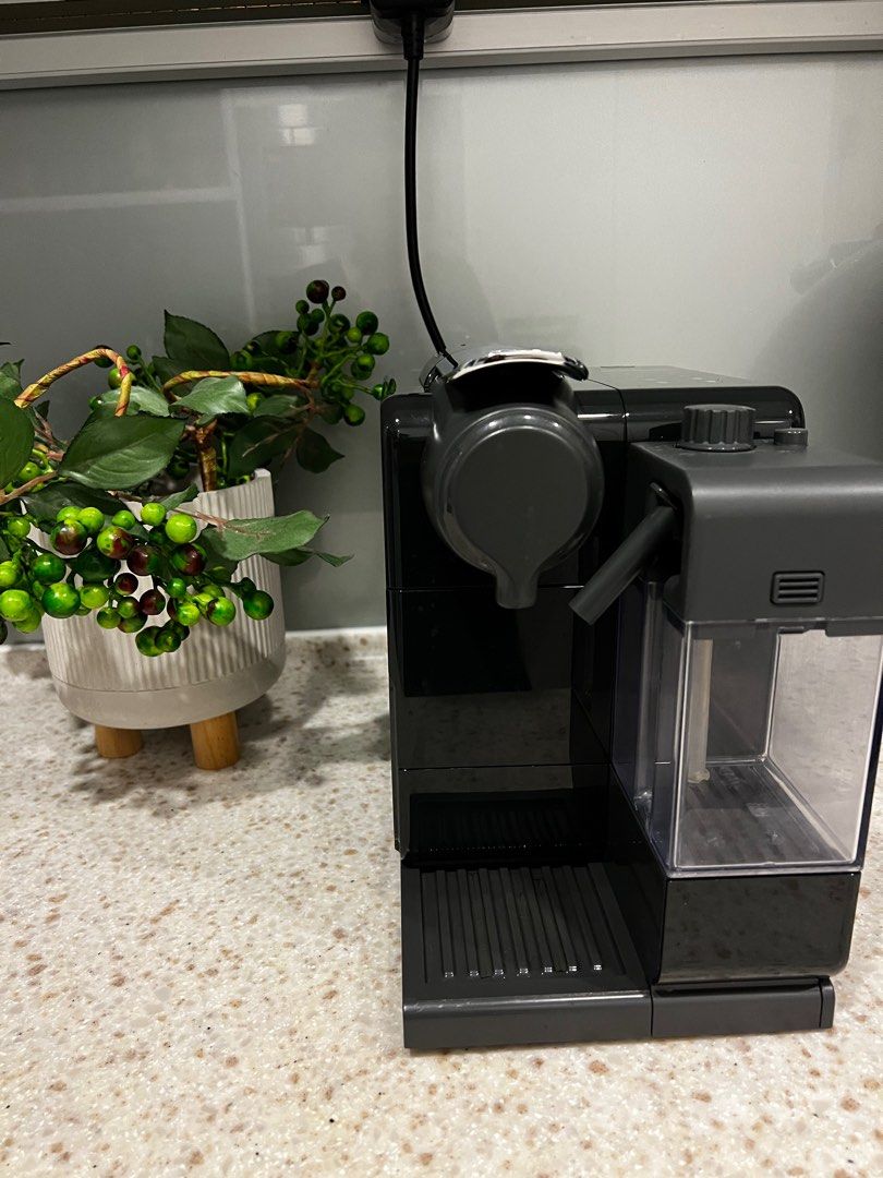 Nespresso Latissima Touch - Washed Black, TV & Home Appliances, Kitchen ...
