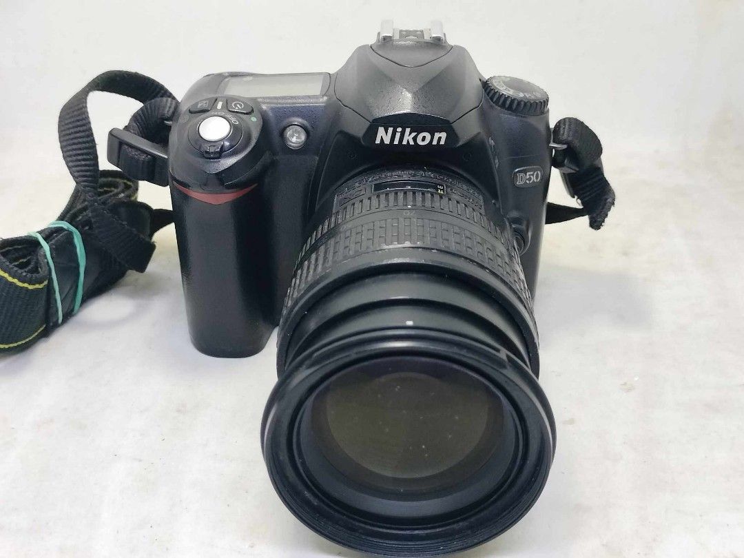 nikon d50 with 18-70mm lens, Photography, Cameras on Carousell