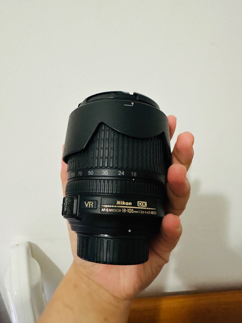 Nikon D7000 Zoom Lens, Photography, Lens & Kits on Carousell