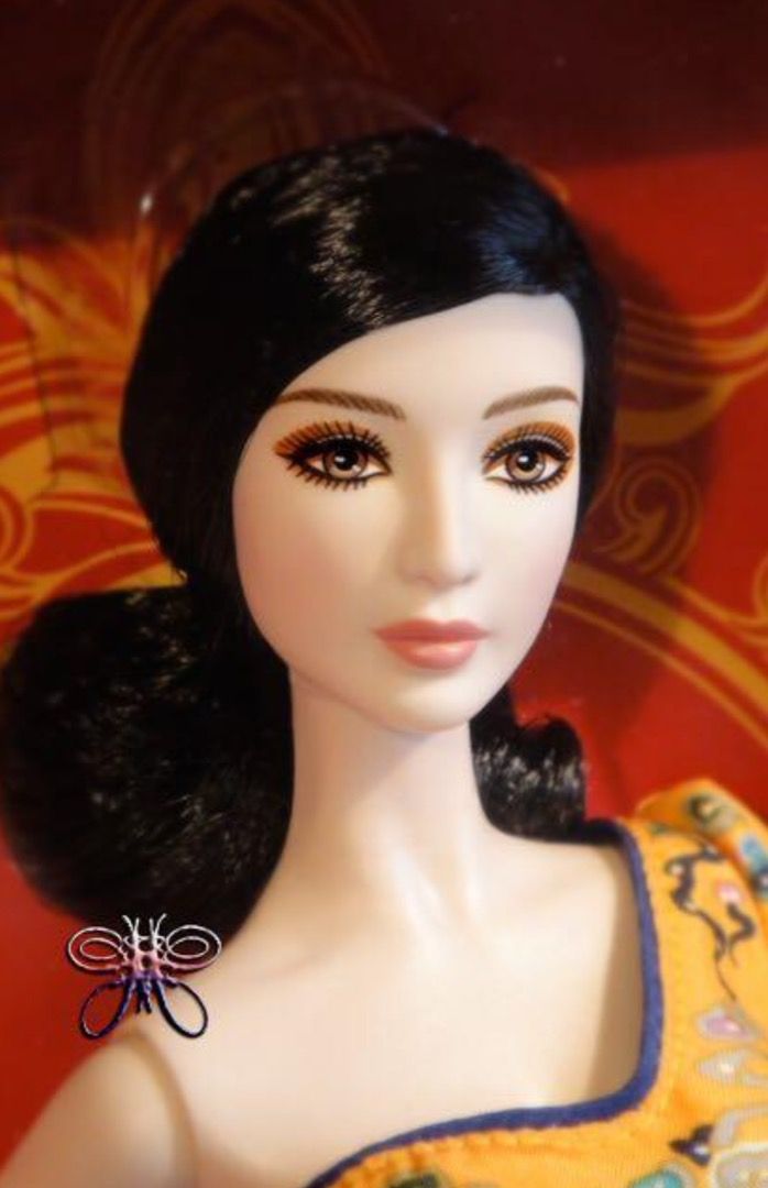 NRFB FAN BINGBING BARBIE DOLL 2013 Bing Bing MATTEL #BCP97, Hobbies ...