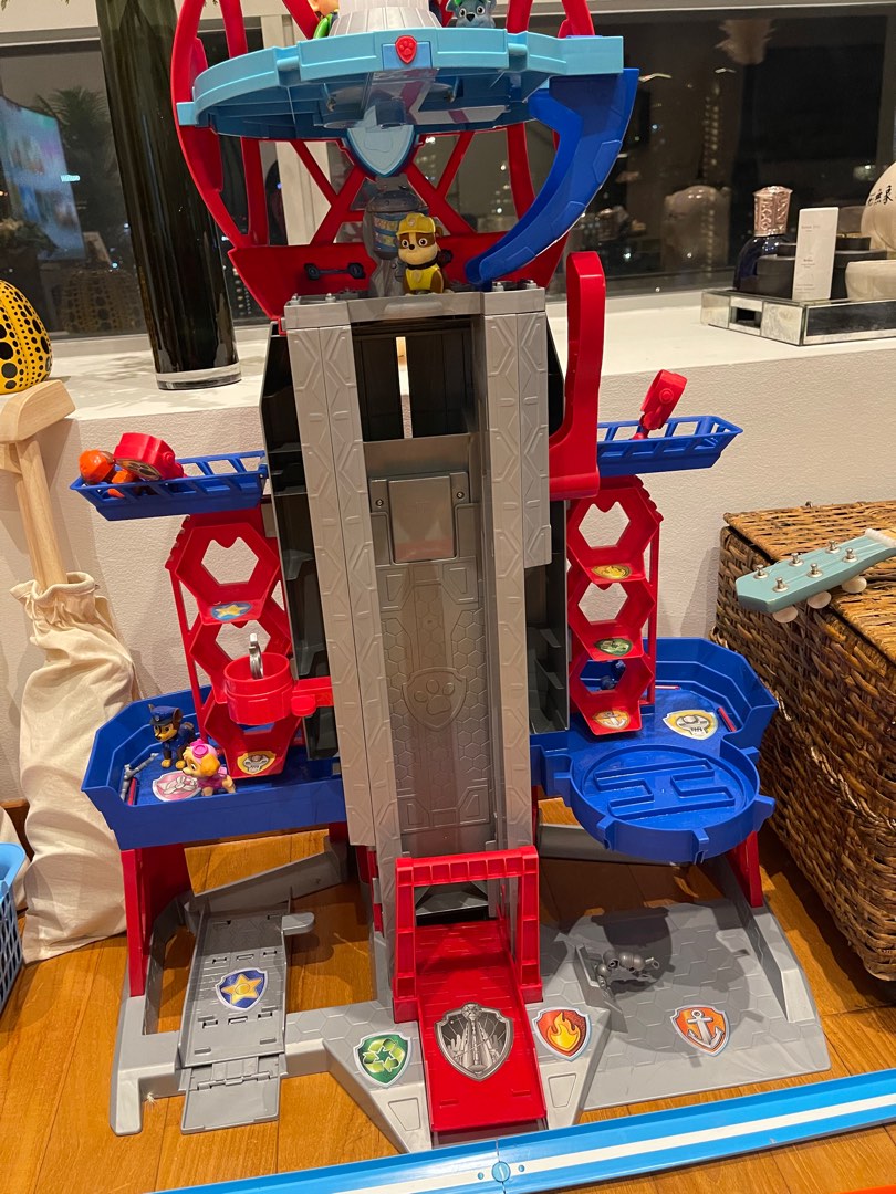 Paw patrol tower, Hobbies & Toys, Toys & Games on Carousell