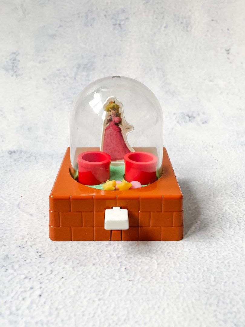 Princess Peach & Yosi x McDo Happy Meal Toys, Hobbies & Toys, Toys ...