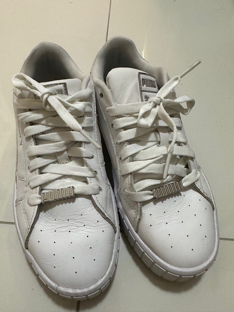 Puma White Sneakers, Women's Fashion, Footwear, Sneakers on Carousell