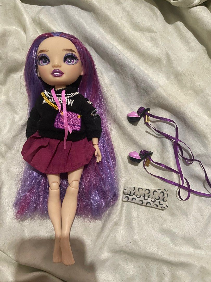 Rainbow High Emi Vanda, Hobbies & Toys, Toys & Games on Carousell