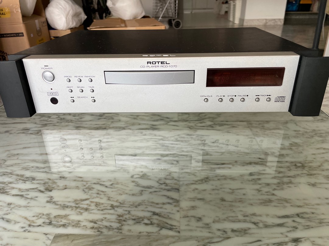 Rotel CD Player RCD-1070, Audio, Other Audio Equipment on Carousell