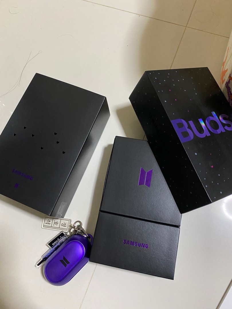 Samsung Ear Buds+ BTS limited edition, Audio, Earphones on Carousell