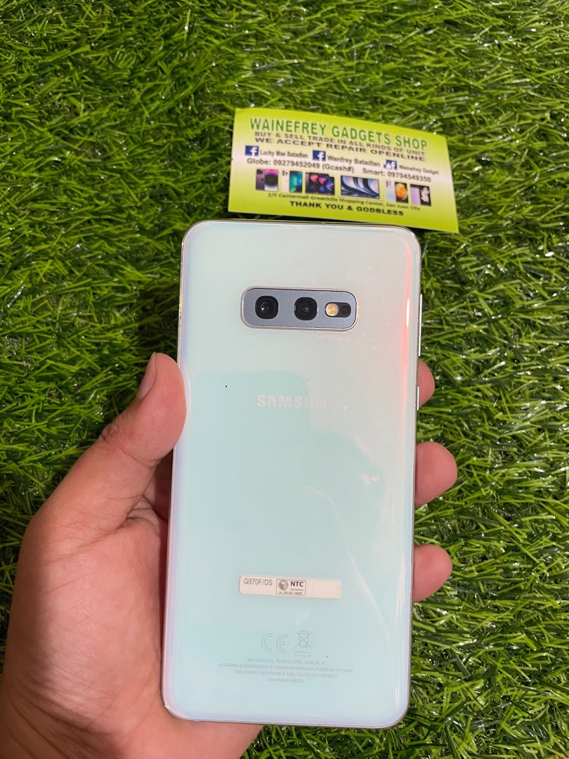SAMSUNG S10e 6gb/128gb on Carousell