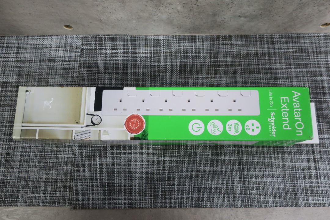 (全新)(北區就腳就買,區內一定買唔到呢個價) Schneider Electric 施耐德電氣 13A 六位獨立開關安全拖板連LED指示燈 ...