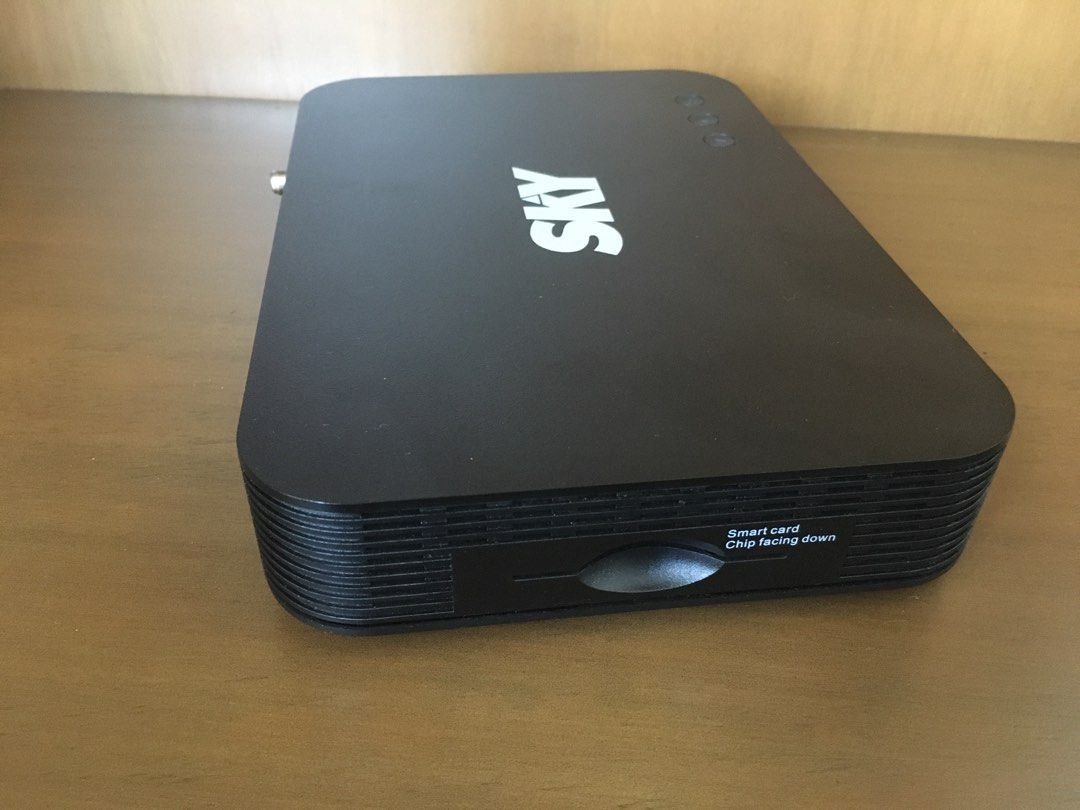 Sky cable box on Carousell
