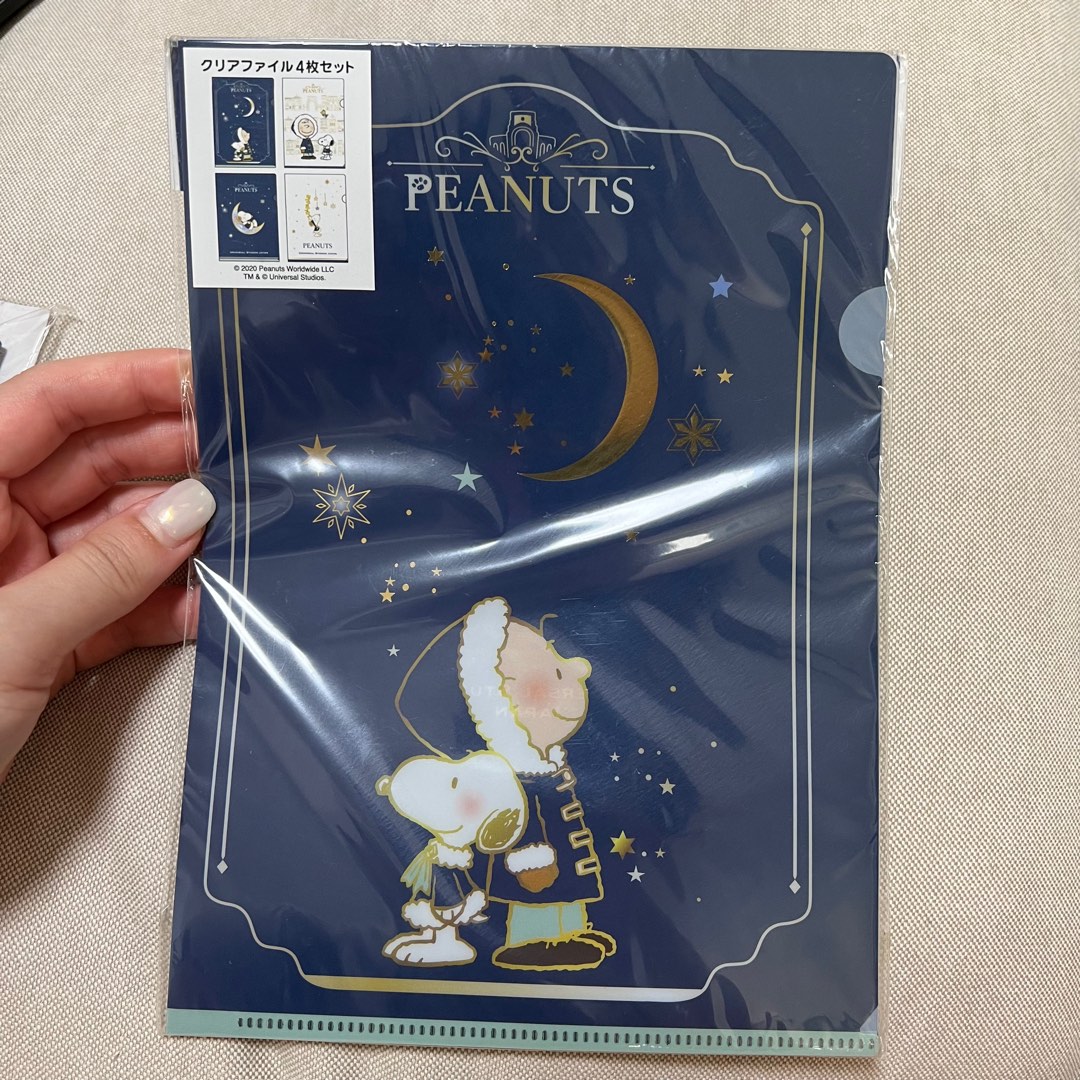 Snoopy file A6 4枚, 興趣及遊戲, 手作＆自家設計, 文具 - Carousell