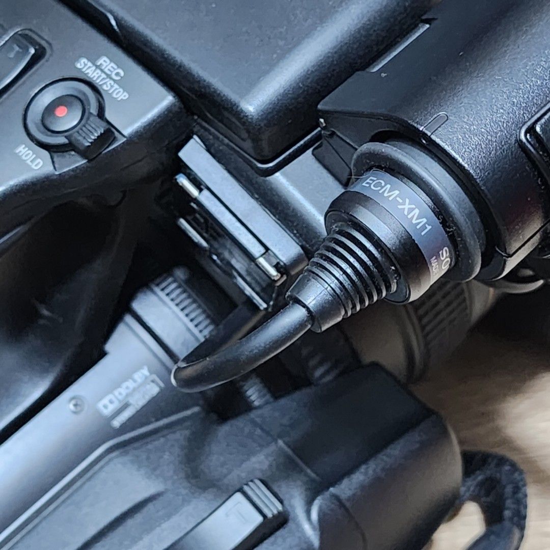 SONY HXR-NX5, Photography, Video Cameras on Carousell