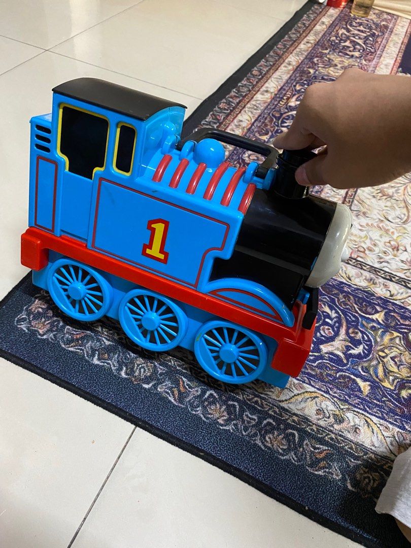 Thomas box, Hobbies & Toys, Toys & Games on Carousell
