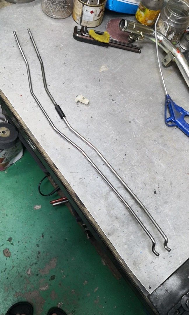 Titanium Bonnet stands for Mitsubishi Lancer X / evo X, Car Accessories ...