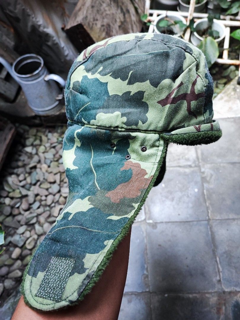Topi Military Aviator Camo Vintage on Carousell