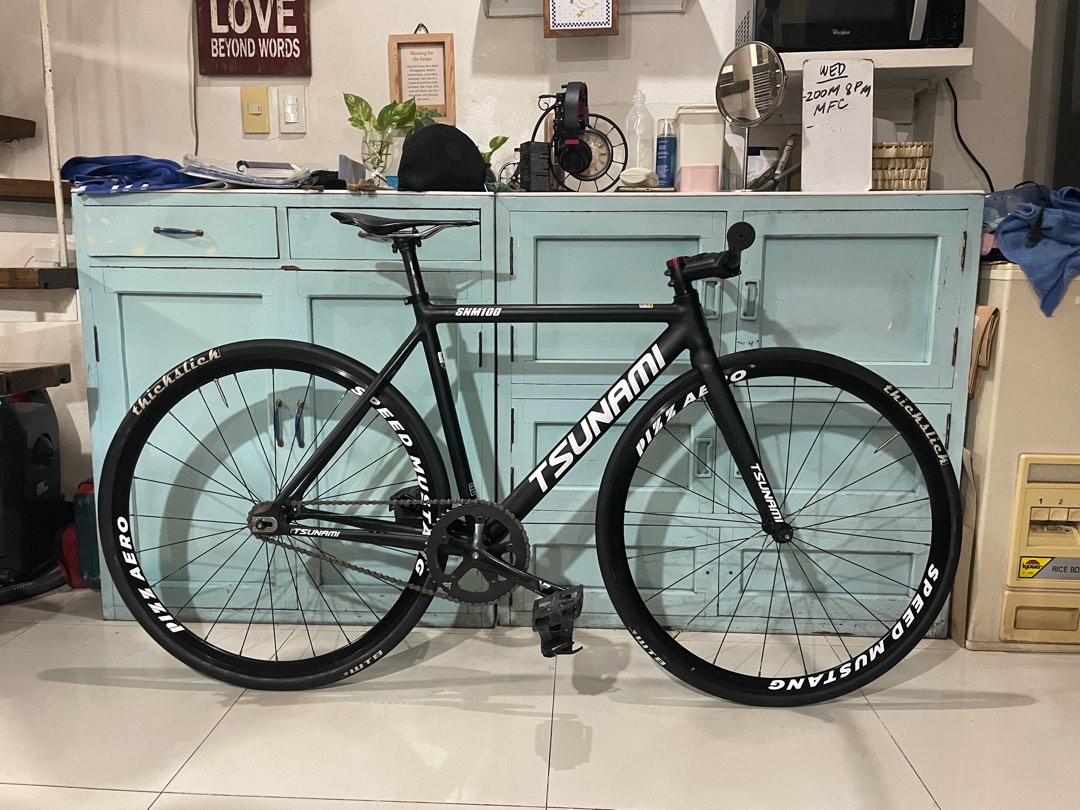 Tsunami Fixed Gear Bike (fixie), Sports Equipment, Bicycles & Parts ...