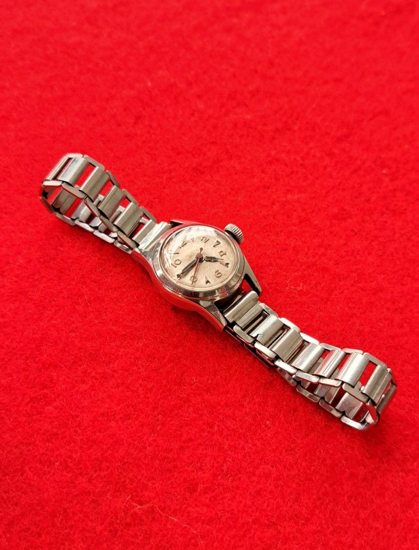 VINTAGE 1960's OWIX WATCH, Hobbies & Toys, Memorabilia & Collectibles ...