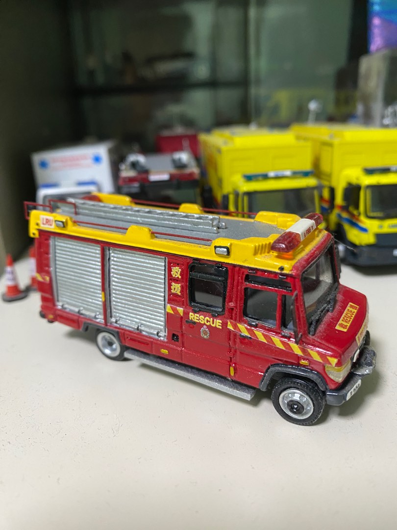 消防處 細搶救車 - HK FIRE SERVICES , 興趣及遊戲, 玩具 & 遊戲類 - Carousell
