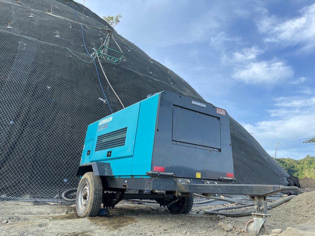 Airman 400 cfm Brand New Unit, Commercial & Industrial, Industrial ...