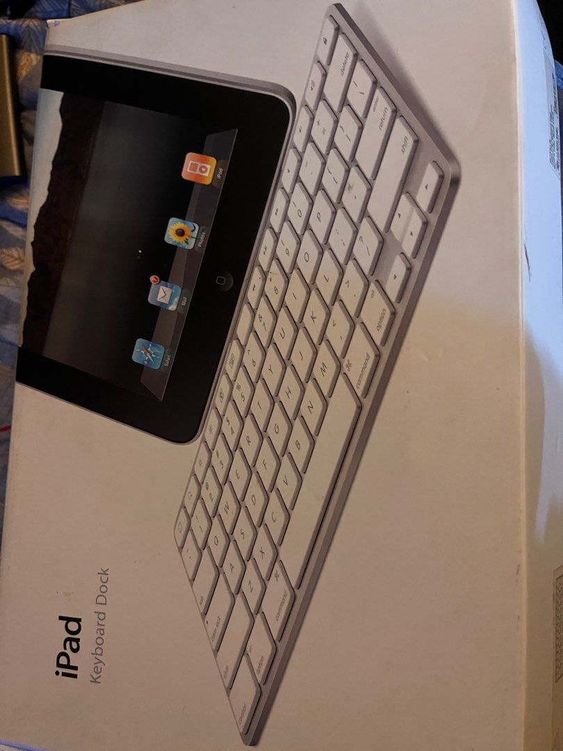 Apple Ipad 1 keyboard dock, Computers & Tech, Parts & Accessories ...