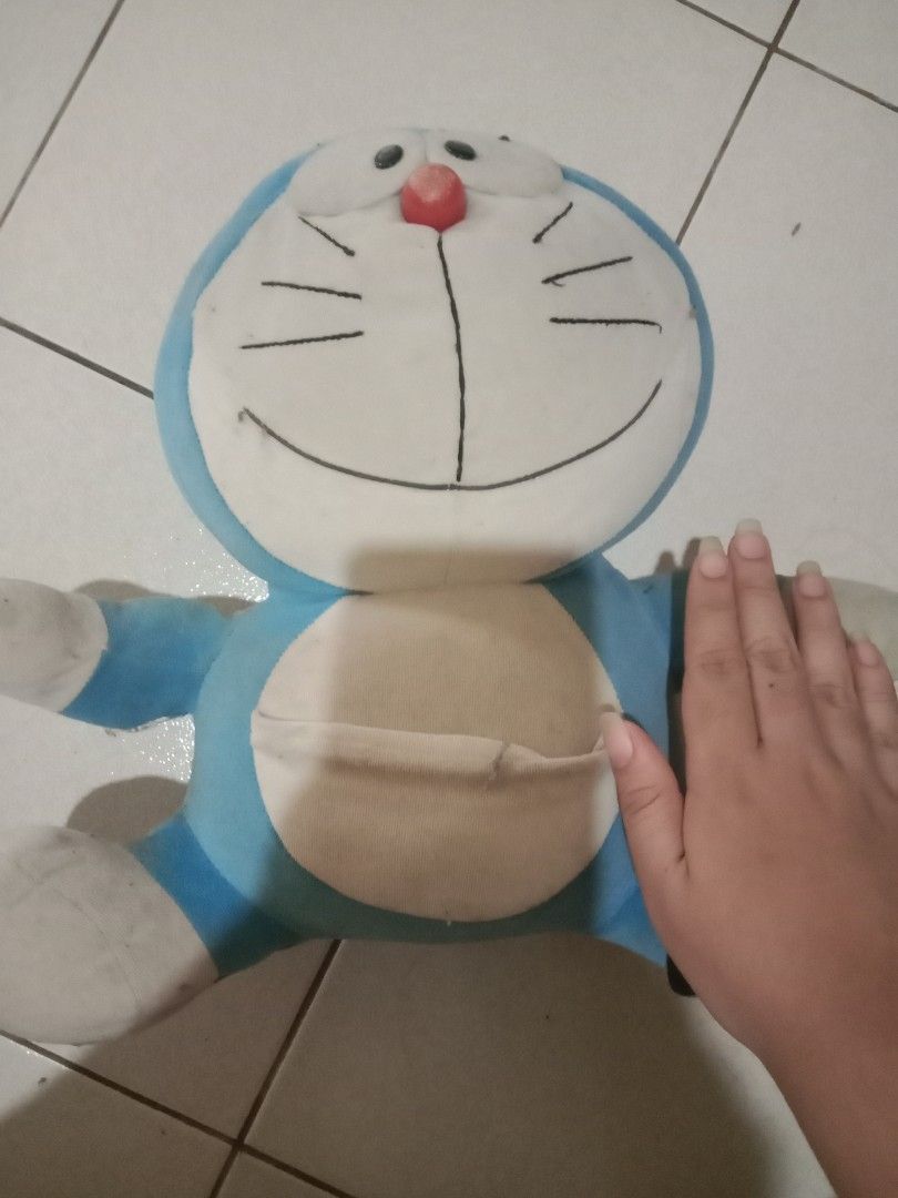 Authentic 1 foot Doraemon plushie, Hobbies & Toys, Toys & Games on ...