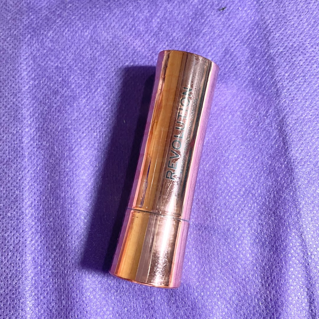 AUTHENTIC Makeup make up Revolution satin kiss ruby lipstick, Beauty ...