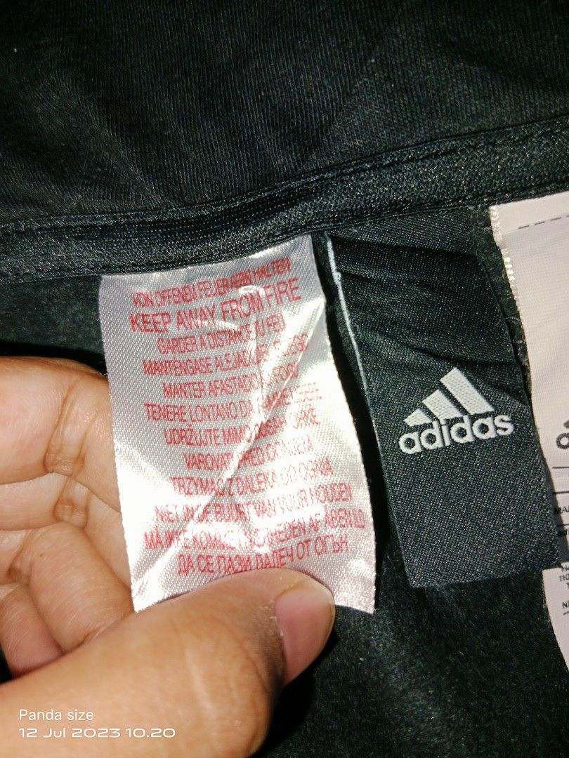 Barcode, Adidas Zipper Hoodie black cambodia, Fesyen Pria, Pakaian ...